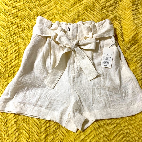 a new day | Shorts | Nwt A New Day Highwaist Paperbag Tiefront Cream ...